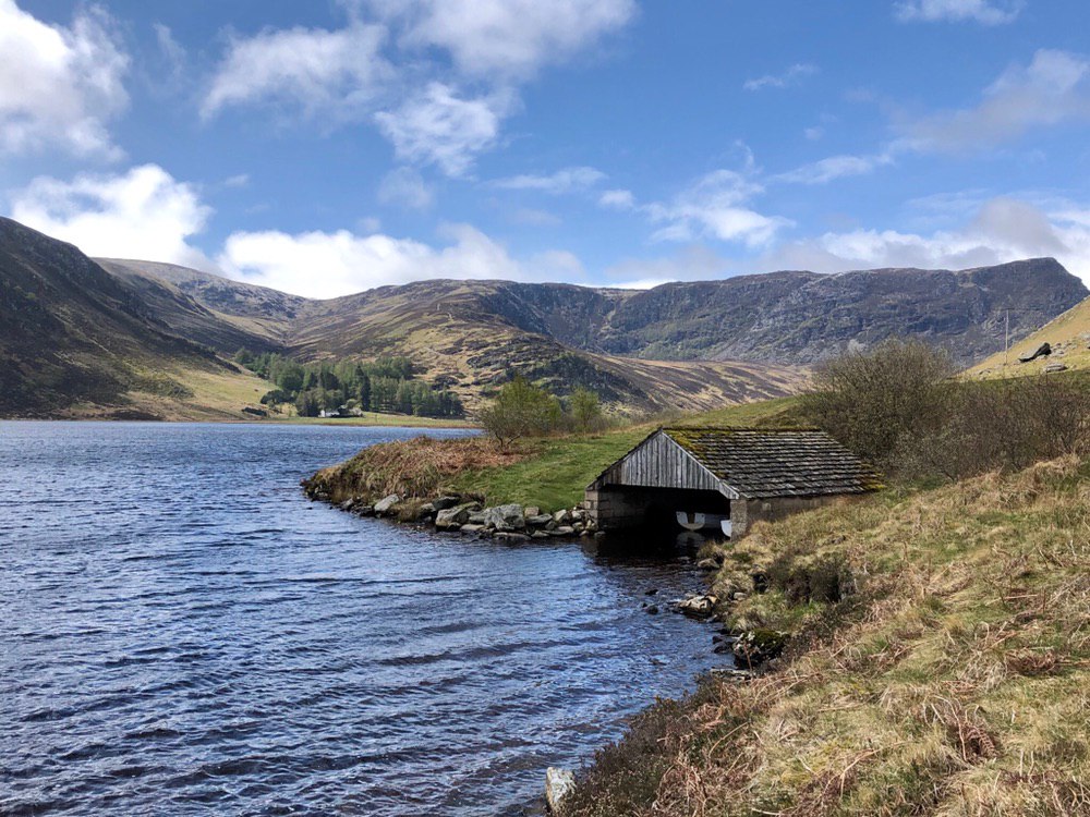 Loch Lee – Clare, happiest outdoors!